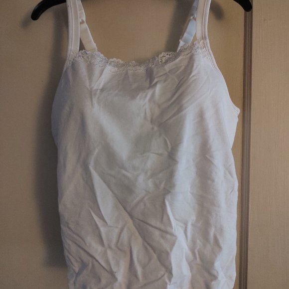 Bali | Intimates & Sleepwear | Bali Lace Tank With Builtin Bra D 38 ...
